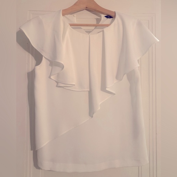 Zara | Tops | Zara Ruffle Blouse | Poshmark